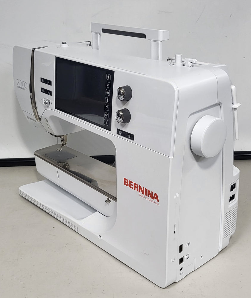 used BERNINA 700E embroidery machine – Aurora Sewing Center